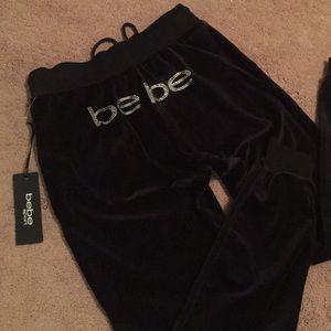 bebe | Pants & Jumpsuits | Nwt Bebe Velour Rhinestone Joggers Black ...